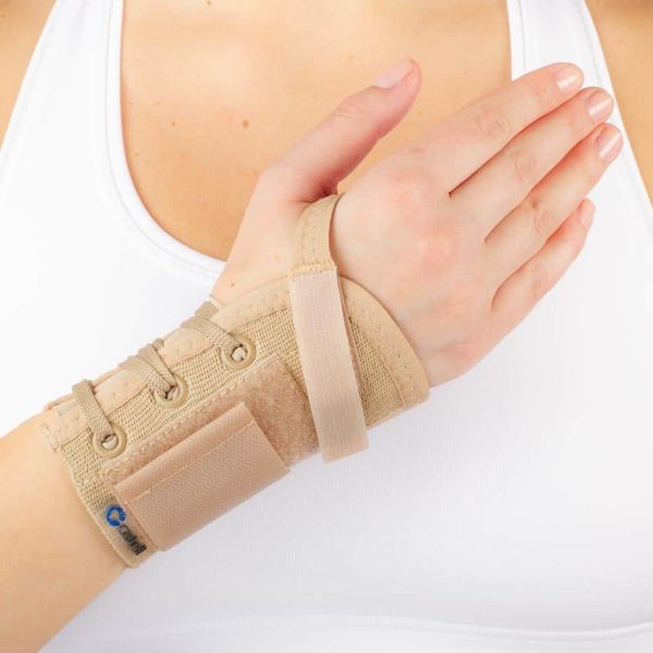 Stukad Handled - Symptom & behandling vid stukad handled